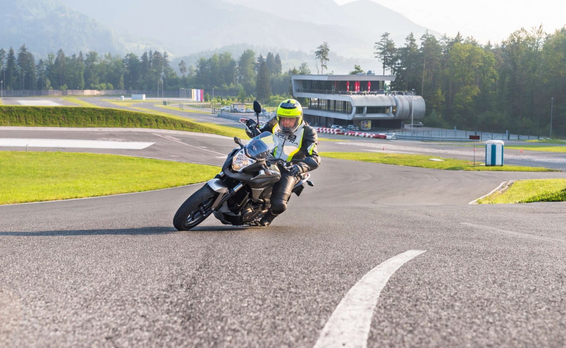 Courses for Motorcyclists | AMZS