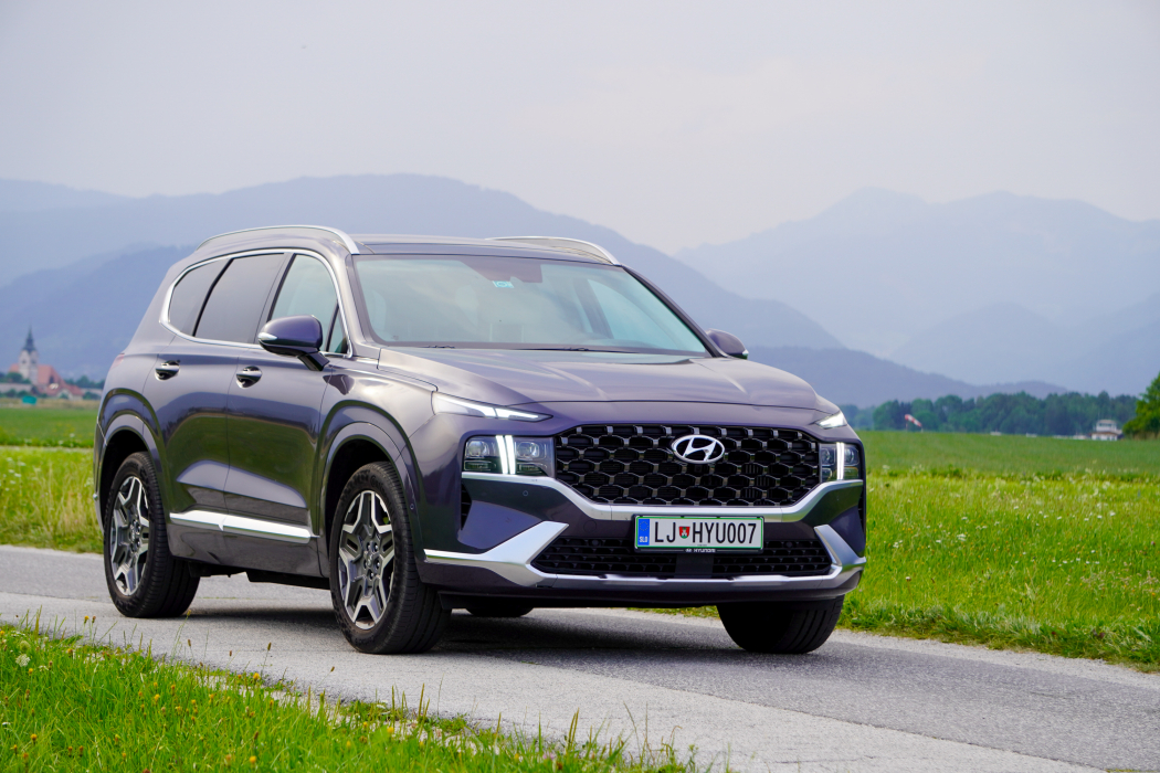 Hyundai Santa Fe 1 6 T Gdi Hybrid Prime 4wd Auto