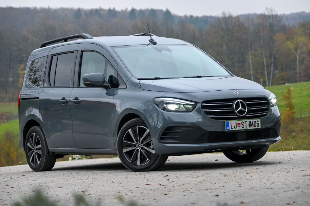 Test: Mercedes T 180d | AMZS