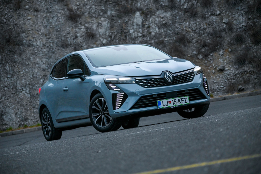 Test: Renault clio TCe 90 techno | AMZS