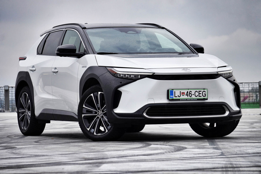 Test: Toyota bZ4X AWD style | AMZS