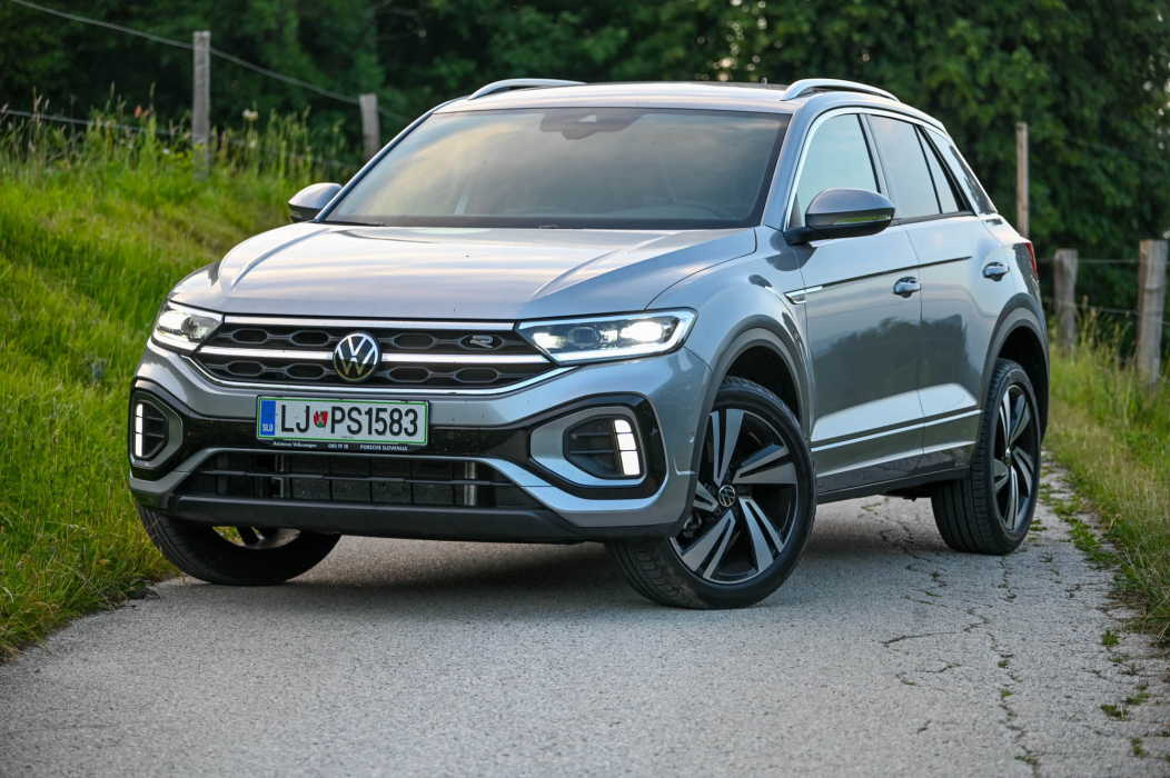 Test: volkswagen T-roc 1,5 TSI R-line | AMZS