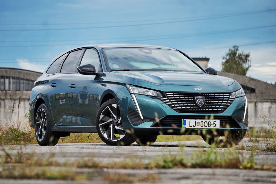 Kratek test: Peugeot 308 1.5 blueHDI 130 EAT8 allure pack | AMZS